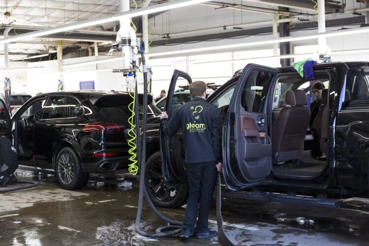 Wash of the Week: Gleam Car Wash